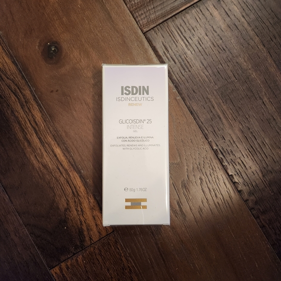 Isdin | Skincare | Isdin Glicoisdin 25 Intense Exfoliating Cream | Poshmark